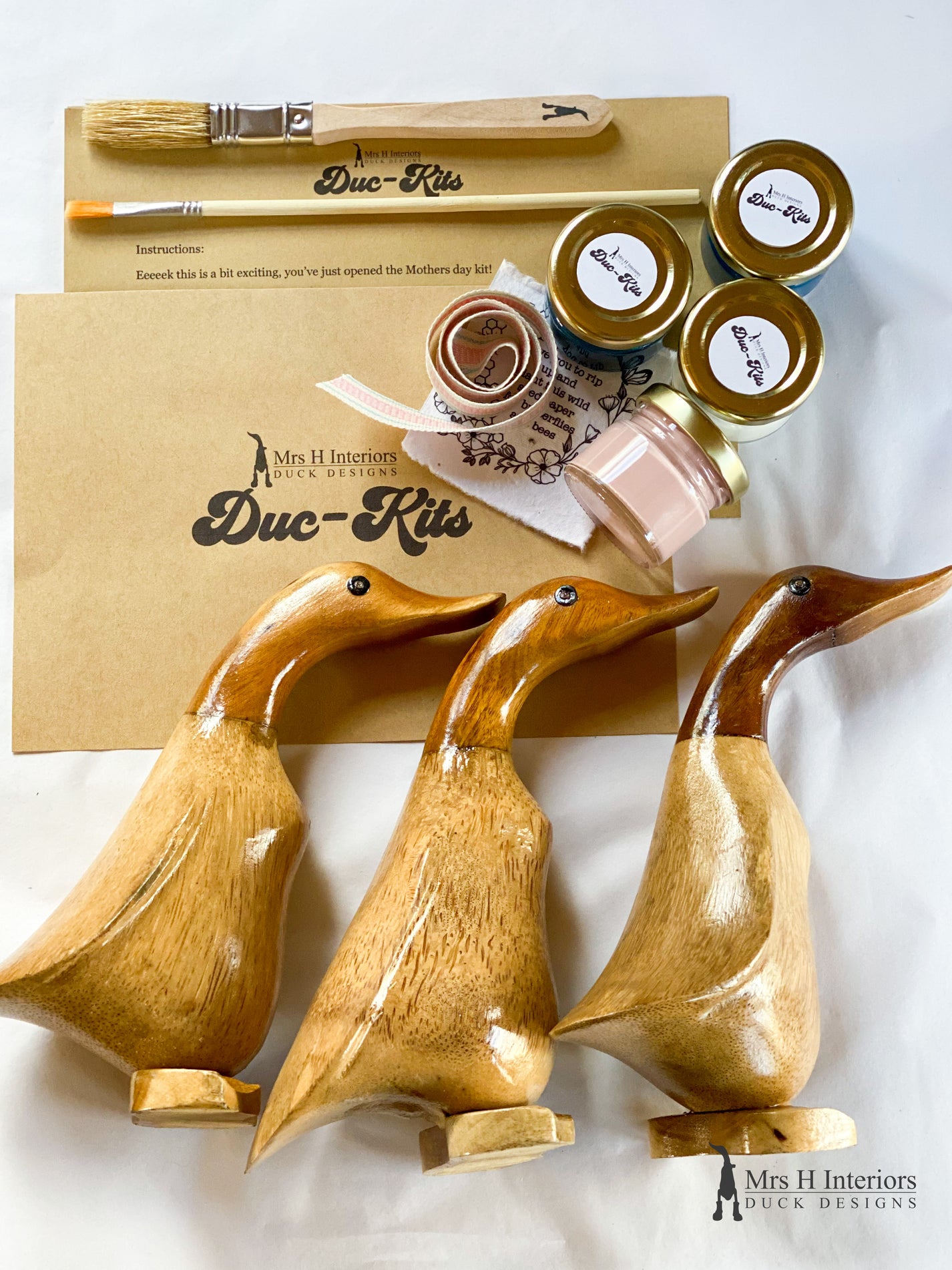 Duc~Kit Ducklet Painting Kit - Mother’s Day Wooden Duck – Mrs H Interiors